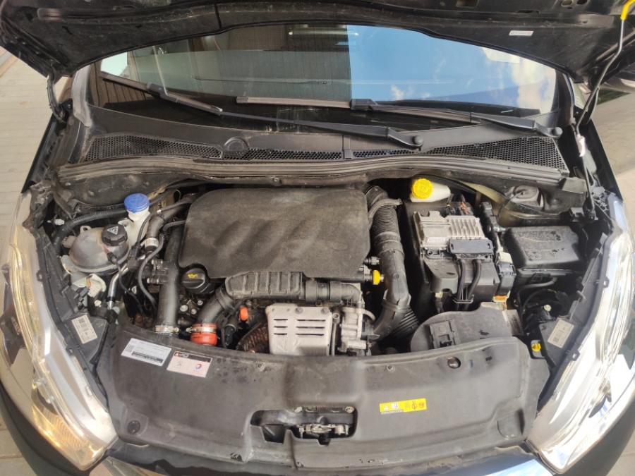 Melns Peugeot 208 2017 Rīga, ar dzinēja tilpumu 1.20 L un nobraukumu 142 tūkst. km par 6990 €, foto 16 vietnē AUTOMOTO.COM.LV