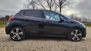 Melns Peugeot 208 2017 Rīga, ar dzinēja tilpumu 1.20 L un nobraukumu 142 tūkst. km par 6990 €, foto 17 vietnē AUTOMOTO.COM.LV