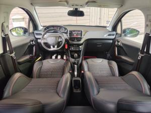 Melns Peugeot 208 2017 Rīga, ar dzinēja tilpumu 1.20 L un nobraukumu 142 tūkst. km par 6990 €, foto 27 vietnē AUTOMOTO.COM.LV