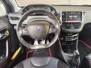 Melns Peugeot 208 2017 Rīga, ar dzinēja tilpumu 1.20 L un nobraukumu 142 tūkst. km par 6990 €, foto 29 vietnē AUTOMOTO.COM.LV