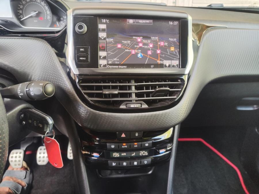 Melns Peugeot 208 2017 Rīga, ar dzinēja tilpumu 1.20 L un nobraukumu 142 tūkst. km par 6990 €, foto 30 vietnē AUTOMOTO.COM.LV