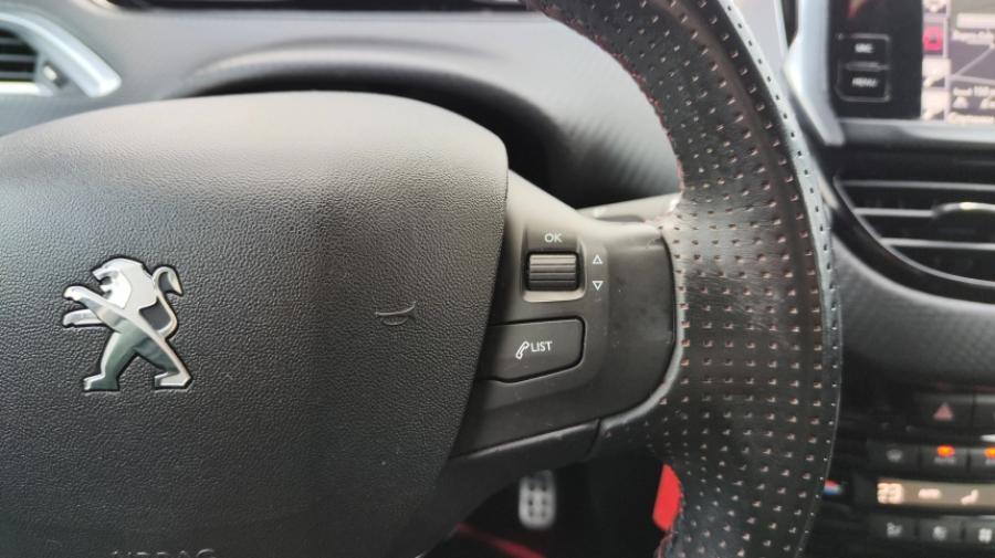 Melns Peugeot 208 2017 Rīga, ar dzinēja tilpumu 1.20 L un nobraukumu 142 tūkst. km par 6990 €, foto 33 vietnē AUTOMOTO.COM.LV