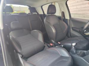 Melns Peugeot 208 2017 Rīga, ar dzinēja tilpumu 1.20 L un nobraukumu 142 tūkst. km par 6990 €, foto 35 vietnē AUTOMOTO.COM.LV