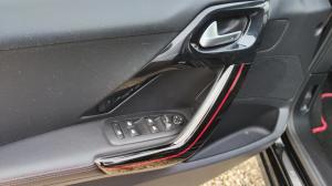 Melns Peugeot 208 2017 Rīga, ar dzinēja tilpumu 1.20 L un nobraukumu 142 tūkst. km par 6990 €, foto 47 vietnē AUTOMOTO.COM.LV
