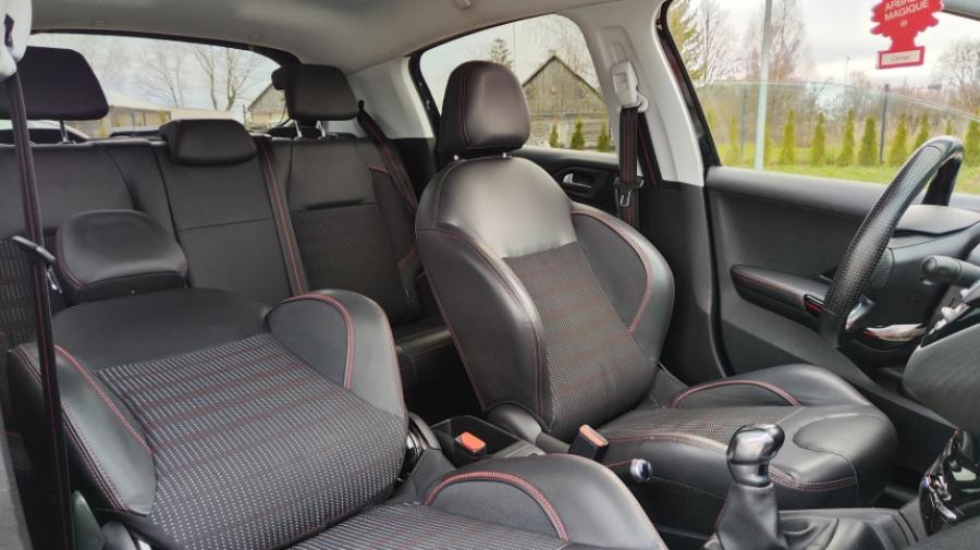 Melns Peugeot 208 2017 Rīga, ar dzinēja tilpumu 1.20 L un nobraukumu 142 tūkst. km par 6990 €, foto 57 vietnē AUTOMOTO.COM.LV