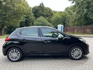 Black Peugeot 208 2017 in Taurage, with an engine capacity of 1.20 L and mileage of 130 thousand km for 4450 €, photo 5 on AUTOMOTO.COM.LV