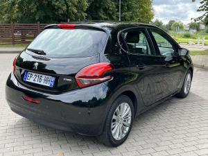 Black Peugeot 208 2017 in Taurage, with an engine capacity of 1.20 L and mileage of 130 thousand km for 4450 €, photo 6 on AUTOMOTO.COM.LV