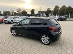 Black Peugeot 208 2017 in Taurage, with an engine capacity of 1.20 L and mileage of 91 thousand km for 3900 €, photo 12 on AUTOMOTO.COM.LV