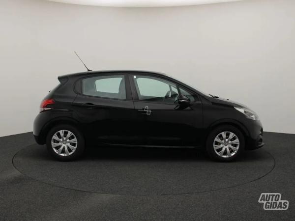 Melns Peugeot 208 2018 Viļņa, ar dzinēja tilpumu 1.20 L un nobraukumu 168 tūkst. km par 5599 €, foto 9 vietnē AUTOMOTO.COM.LV
