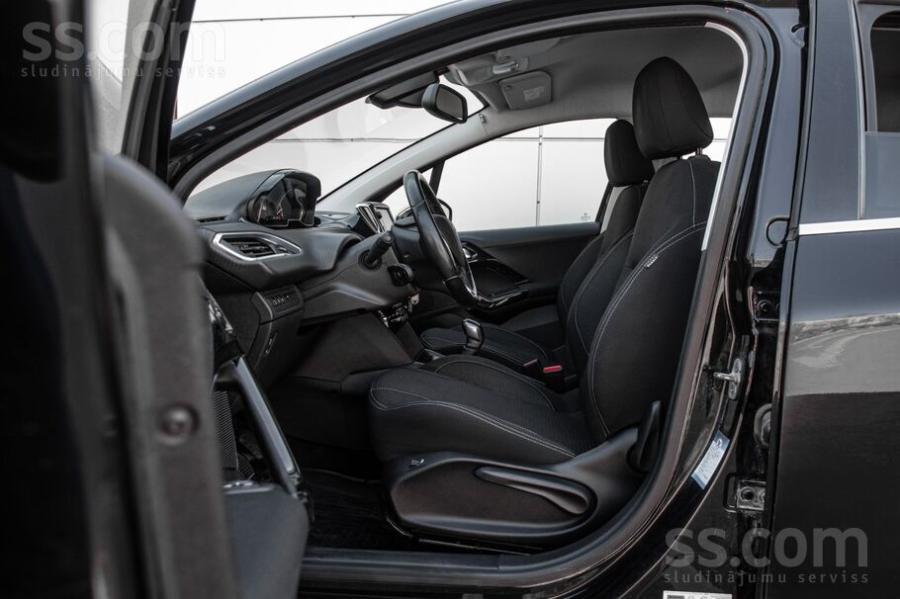 Melns Peugeot 208 2018 Rīga, ar dzinēja tilpumu 1.60 L un nobraukumu 86 tūkst. km par 7500 €, foto 9 vietnē AUTOMOTO.COM.LV