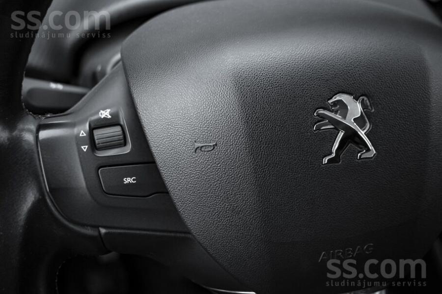 Melns Peugeot 208 2018 Rīga, ar dzinēja tilpumu 1.60 L un nobraukumu 86 tūkst. km par 7500 €, foto 16 vietnē AUTOMOTO.COM.LV