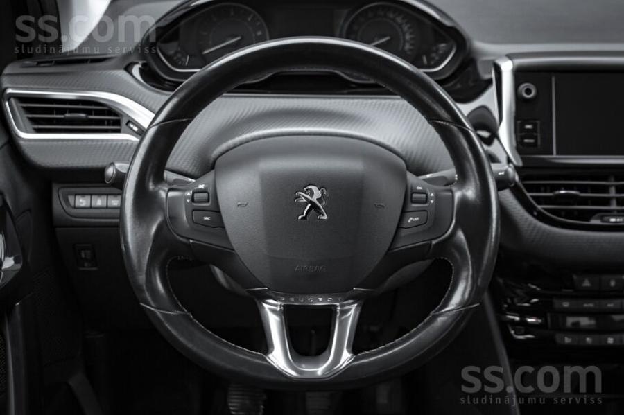 Melns Peugeot 208 2018 Rīga, ar dzinēja tilpumu 1.60 L un nobraukumu 86 tūkst. km par 7500 €, foto 17 vietnē AUTOMOTO.COM.LV