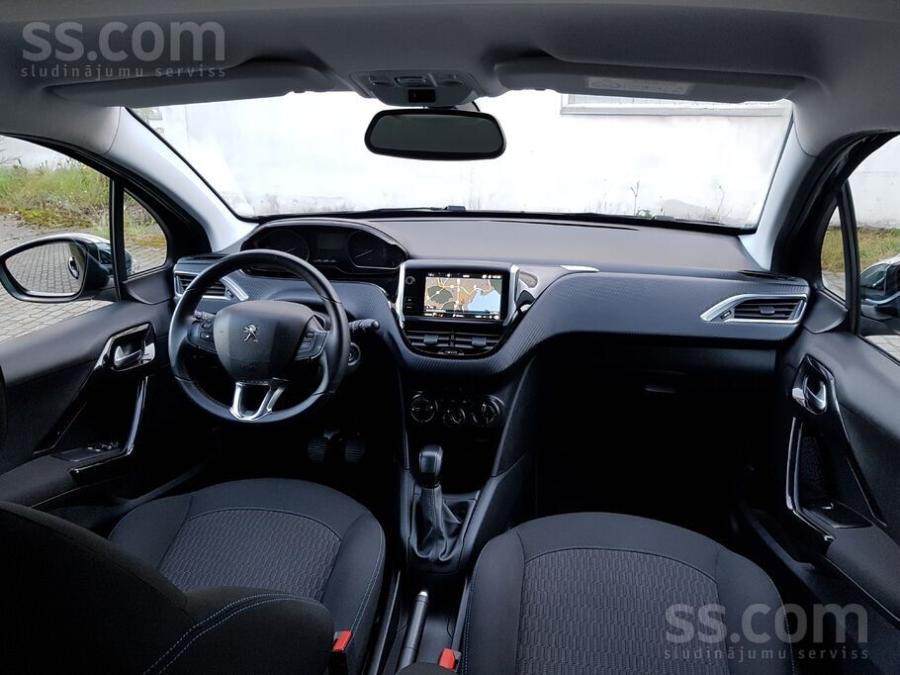 Melns Peugeot 208 2019 Rīga, ar dzinēja tilpumu 1.20 L un nobraukumu 140 tūkst. km par 5100 €, foto 11 vietnē AUTOMOTO.COM.LV