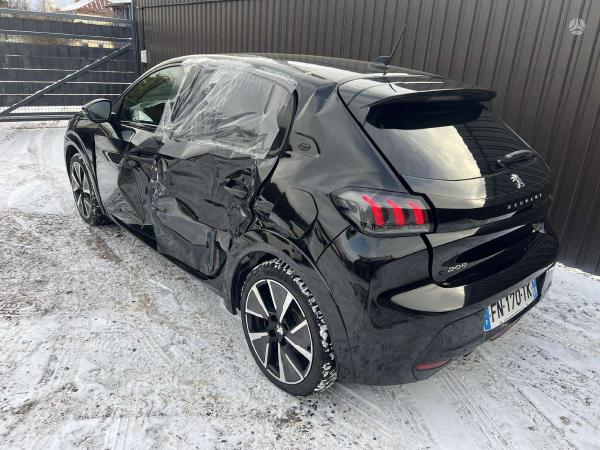 Melns Peugeot 208 2020 Kauņa, ar dzinēja tilpumu 0.00 L un nobraukumu 78 tūkst. km par 6700 €, foto 7 vietnē AUTOMOTO.COM.LV