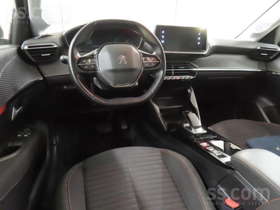 Black Peugeot 208 2020 in Riga, with an engine capacity of 1.40 L and mileage of 129 thousand km for 8945 €, photo 4 on AUTOMOTO.COM.LV