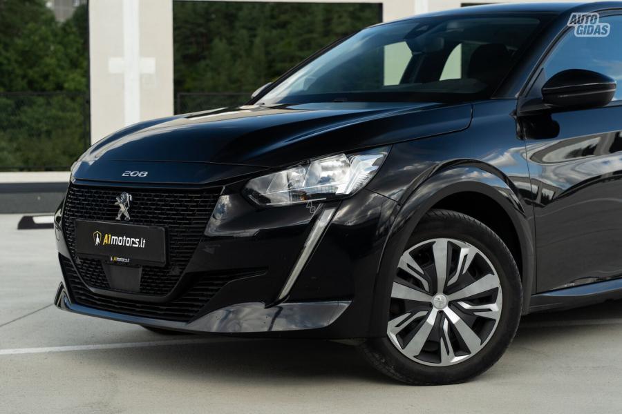 Black Peugeot 208 2020 in Vilnius, with an engine capacity of 0.00 L and mileage of 72 thousand km for 9999 €, photo 3 on AUTOMOTO.COM.LV