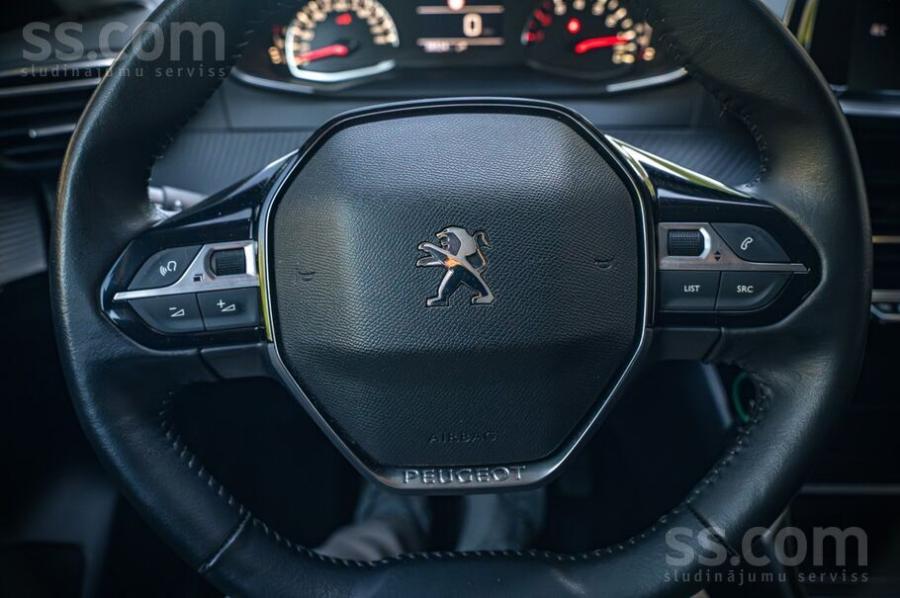 Melns Peugeot 208 2021 Rīga, ar dzinēja tilpumu 1.20 L un nobraukumu 38 tūkst. km par 11990 €, foto 12 vietnē AUTOMOTO.COM.LV
