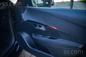 Melns Peugeot 208 2021 Rīga, ar dzinēja tilpumu 1.20 L un nobraukumu 38 tūkst. km par 11990 €, foto 16 vietnē AUTOMOTO.COM.LV