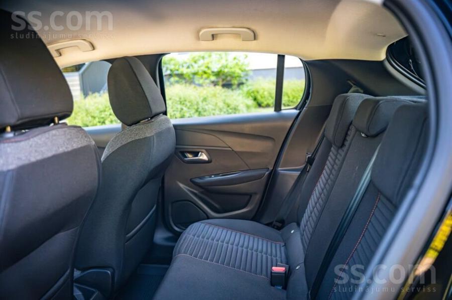 Melns Peugeot 208 2021 Rīga, ar dzinēja tilpumu 1.20 L un nobraukumu 38 tūkst. km par 11990 €, foto 17 vietnē AUTOMOTO.COM.LV