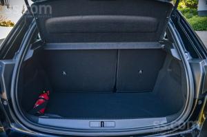 Melns Peugeot 208 2021 Rīga, ar dzinēja tilpumu 1.20 L un nobraukumu 38 tūkst. km par 11990 €, foto 23 vietnē AUTOMOTO.COM.LV