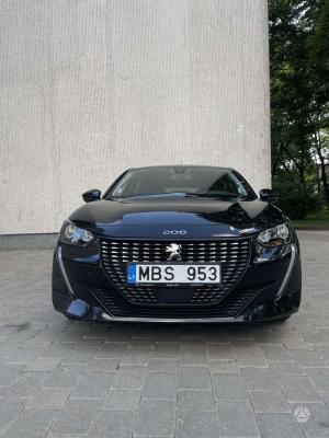 Black Peugeot 208 2021 in Vilnius, with an engine capacity of 1.20 L and mileage of 33 thousand km for 14300 €, photo 4 on AUTOMOTO.COM.LV