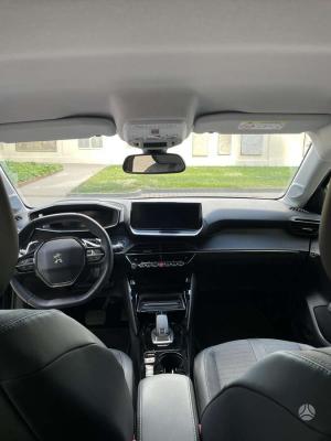 Black Peugeot 208 2021 in Vilnius, with an engine capacity of 1.20 L and mileage of 33 thousand km for 14300 €, photo 11 on AUTOMOTO.COM.LV