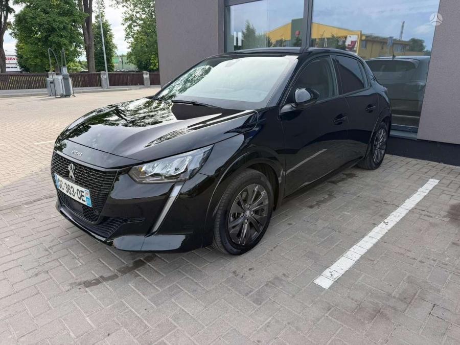 Melns Peugeot 208 2021 Tauragė, ar dzinēja tilpumu 0.00 L un nobraukumu 69 tūkst. km par 9900 €, foto 1 vietnē AUTOMOTO.COM.LV