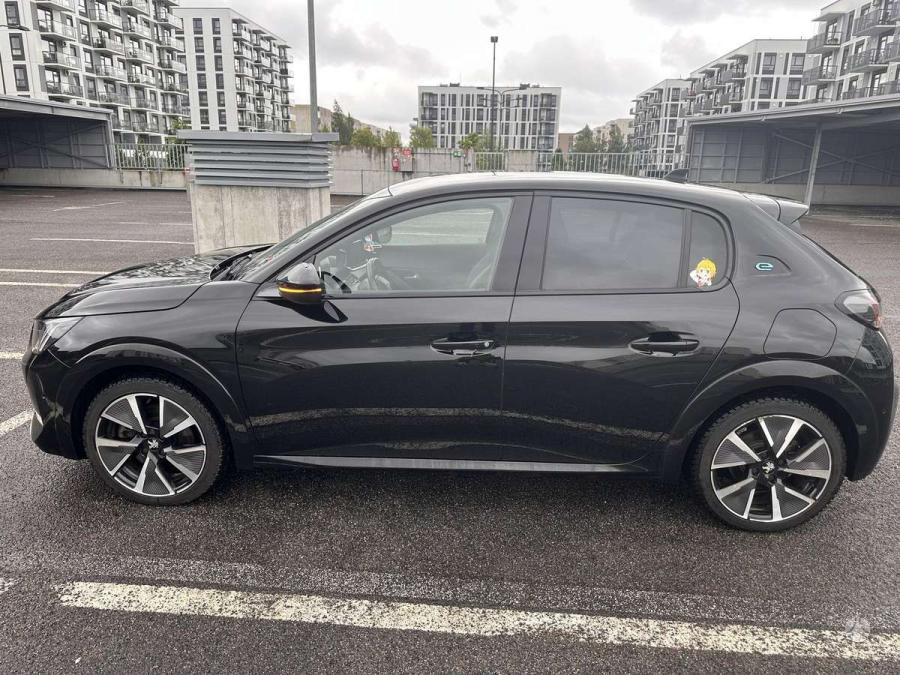 Melns Peugeot 208 2021 Viļņa, ar dzinēja tilpumu 0.00 L un nobraukumu 39 tūkst. km par 11800 €, foto 3 vietnē AUTOMOTO.COM.LV
