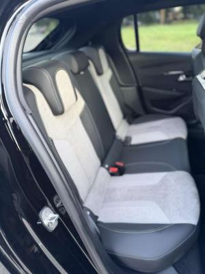Melns Peugeot 208 2021 Kauņa, ar dzinēja tilpumu 1.50 L un nobraukumu 173 tūkst. km par 9400 €, foto 13 vietnē AUTOMOTO.COM.LV