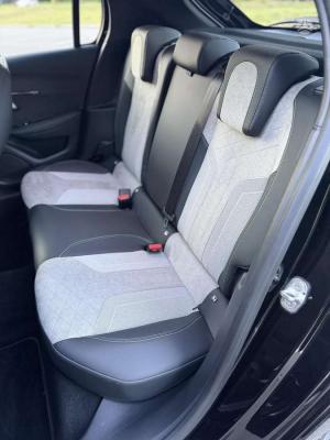 Melns Peugeot 208 2021 Kauņa, ar dzinēja tilpumu 1.50 L un nobraukumu 173 tūkst. km par 9400 €, foto 15 vietnē AUTOMOTO.COM.LV