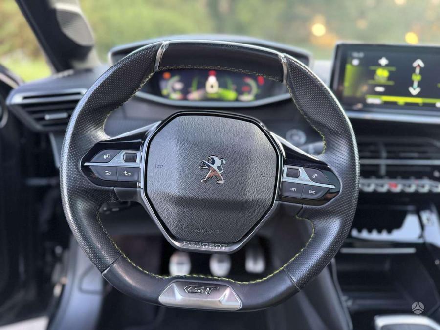 Melns Peugeot 208 2021 Kauņa, ar dzinēja tilpumu 1.50 L un nobraukumu 173 tūkst. km par 9400 €, foto 18 vietnē AUTOMOTO.COM.LV