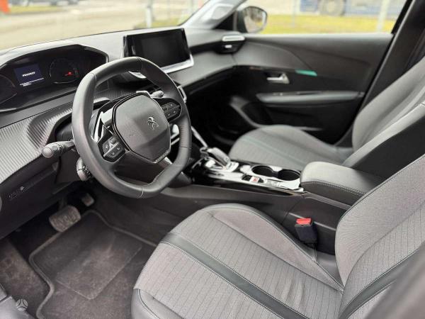 Black Peugeot 208 2022 in Vilnius, with an engine capacity of 1.20 L and mileage of 16 thousand km for 13750 €, photo 11 on AUTOMOTO.COM.LV