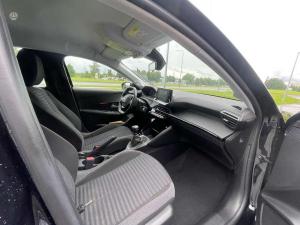 Black Peugeot 208 2023 in Kaunas, with an engine capacity of 1.20 L and mileage of 151 thousand km for 9999 €, photo 15 on AUTOMOTO.COM.LV