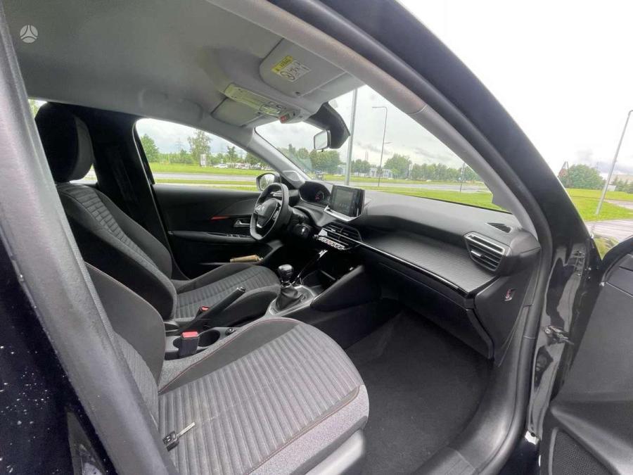 Black Peugeot 208 2023 in Kaunas, with an engine capacity of 1.20 L and mileage of 151 thousand km for 9999 €, photo 15 on AUTOMOTO.COM.LV