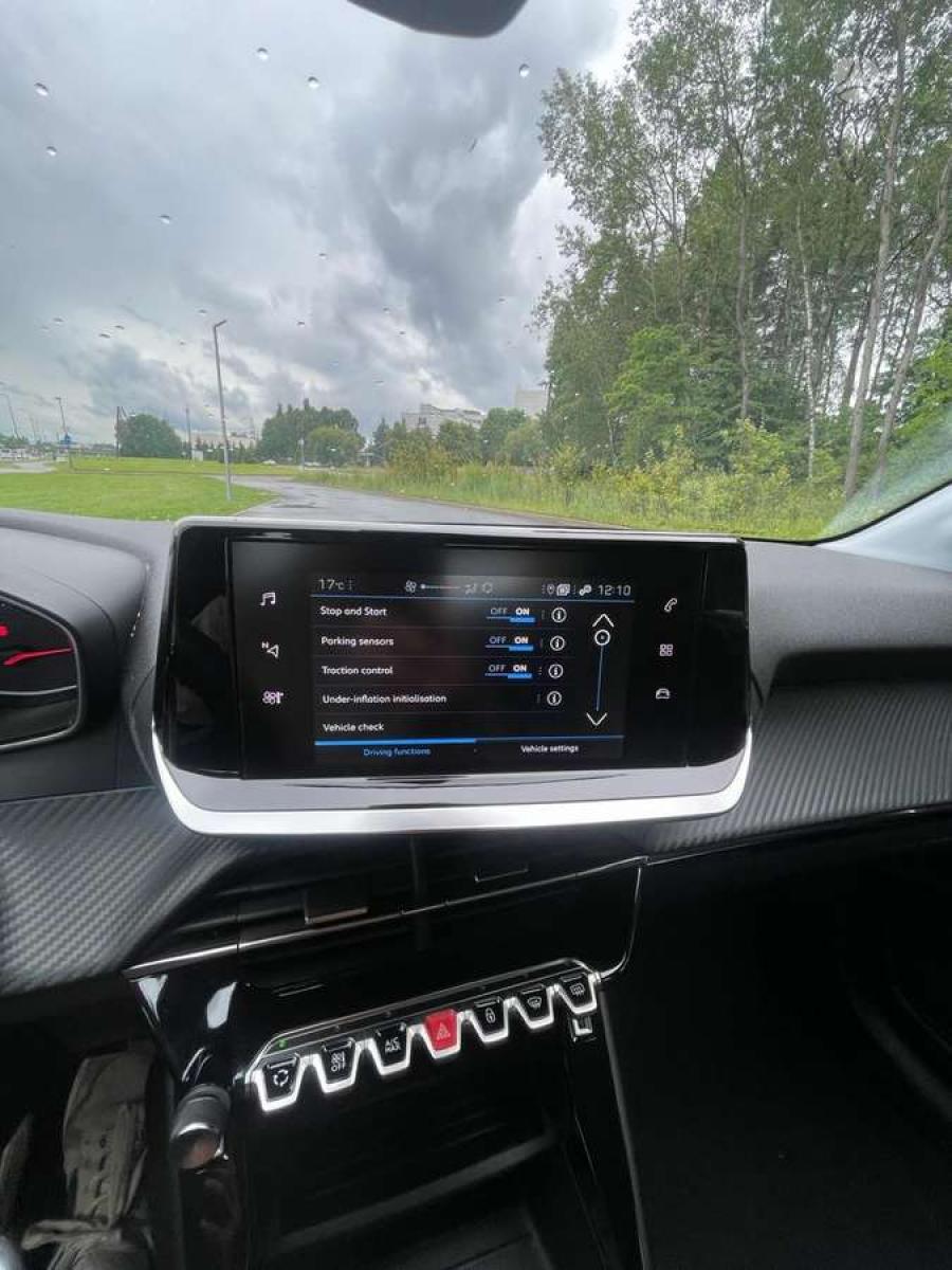 Black Peugeot 208 2023 in Kaunas, with an engine capacity of 1.20 L and mileage of 151 thousand km for 9999 €, photo 19 on AUTOMOTO.COM.LV