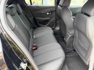 Melns Peugeot 208 2023 Rīga, ar dzinēja tilpumu 0.00 L un nobraukumu 49 tūkst. km par 18995 €, foto 25 vietnē AUTOMOTO.COM.LV