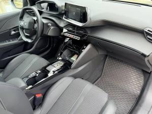 Melns Peugeot 208 2023 Rīga, ar dzinēja tilpumu 0.00 L un nobraukumu 49 tūkst. km par 18995 €, foto 29 vietnē AUTOMOTO.COM.LV