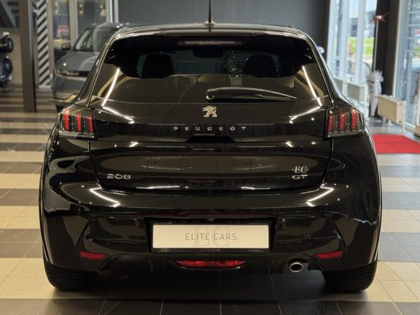 Black Peugeot 208 2023 in Riga, with an engine capacity of 1.20 L and mileage of 37 thousand km for 14990 €, photo 8 on AUTOMOTO.COM.LV