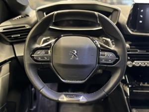 Black Peugeot 208 2023 in Riga, with an engine capacity of 1.20 L and mileage of 37 thousand km for 14990 €, photo 25 on AUTOMOTO.COM.LV