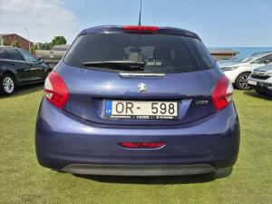 Blue Peugeot 208 2012 in Liepaja, with an engine capacity of 1.40 L and mileage of 198 thousand km for 3800 €, photo 7 on AUTOMOTO.COM.LV