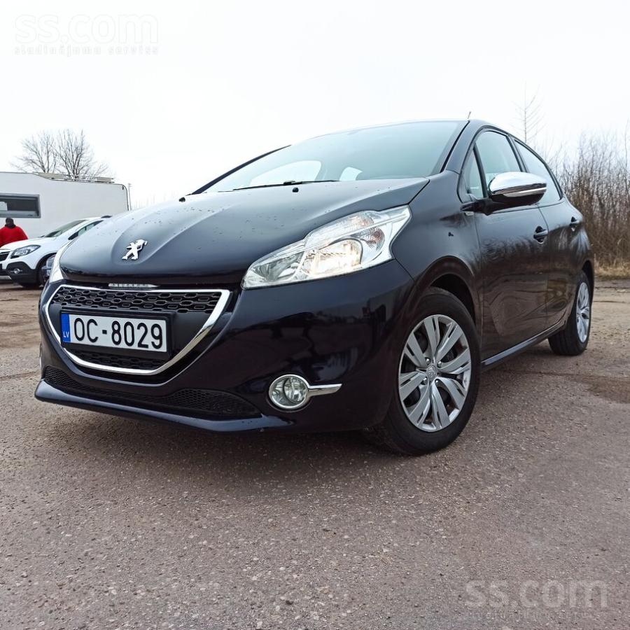 Zils Peugeot 208 2013 Daugavpils, ar dzinēja tilpumu 1.20 L un nobraukumu 0 tūkst. km par 5150 €, foto 3 vietnē AUTOMOTO.COM.LV