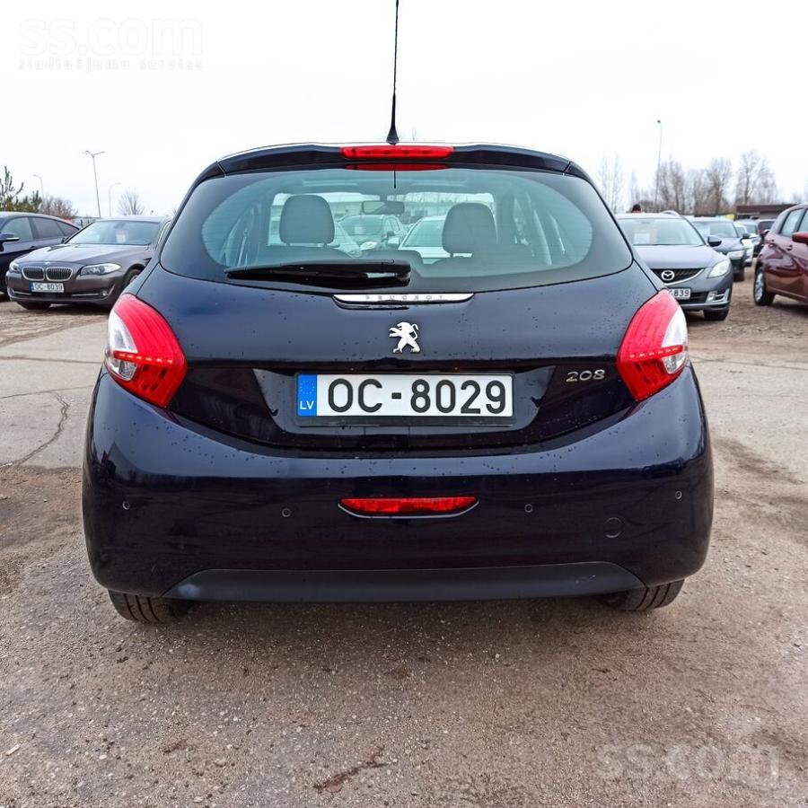 Zils Peugeot 208 2013 Daugavpils, ar dzinēja tilpumu 1.20 L un nobraukumu 0 tūkst. km par 5150 €, foto 7 vietnē AUTOMOTO.COM.LV