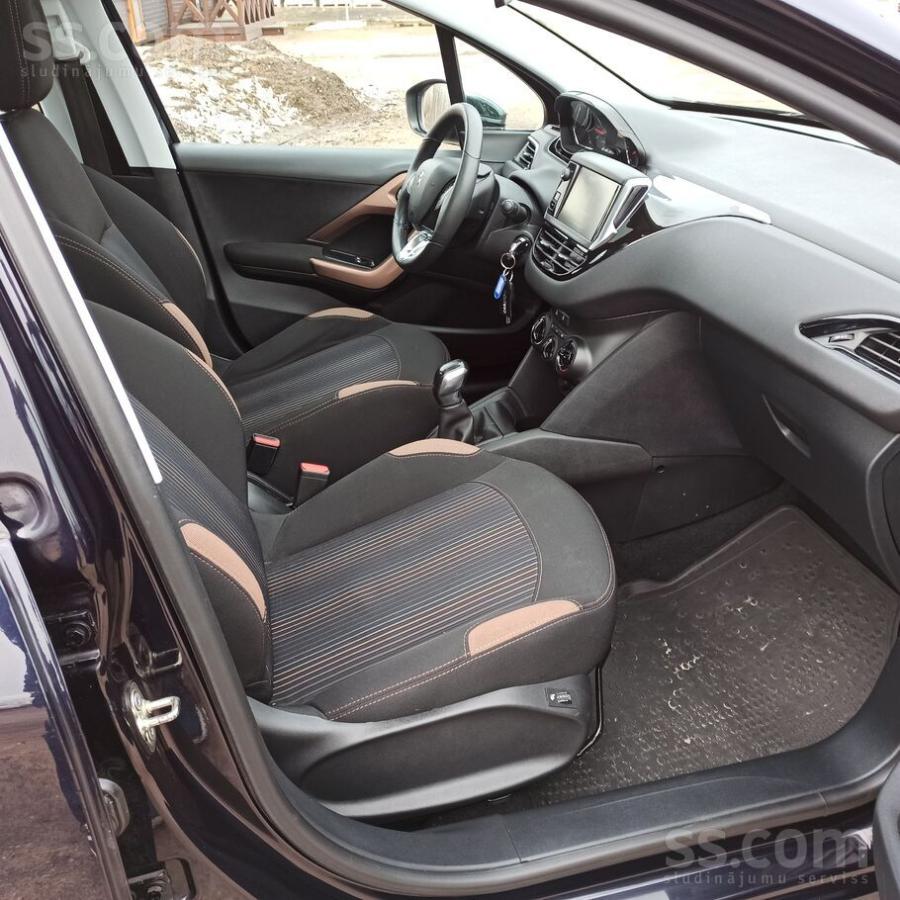 Zils Peugeot 208 2013 Daugavpils, ar dzinēja tilpumu 1.20 L un nobraukumu 0 tūkst. km par 5150 €, foto 17 vietnē AUTOMOTO.COM.LV
