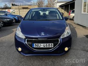 Zils Peugeot 208 2014 Daugavpils, ar dzinēja tilpumu 1.40 L un nobraukumu 0 tūkst. km par 4800 €, foto 3 vietnē AUTOMOTO.COM.LV