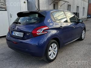Zils Peugeot 208 2014 Daugavpils, ar dzinēja tilpumu 1.40 L un nobraukumu 0 tūkst. km par 4800 €, foto 7 vietnē AUTOMOTO.COM.LV