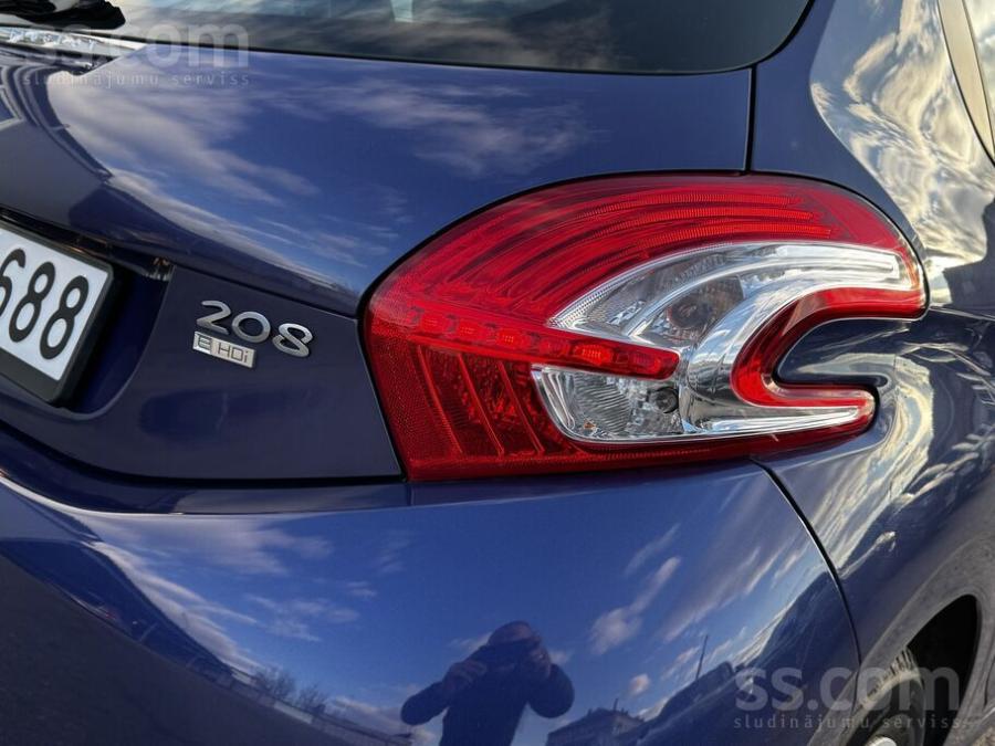 Zils Peugeot 208 2014 Daugavpils, ar dzinēja tilpumu 1.40 L un nobraukumu 0 tūkst. km par 4800 €, foto 12 vietnē AUTOMOTO.COM.LV