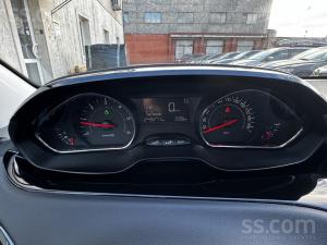 Zils Peugeot 208 2014 Daugavpils, ar dzinēja tilpumu 1.40 L un nobraukumu 0 tūkst. km par 4800 €, foto 19 vietnē AUTOMOTO.COM.LV