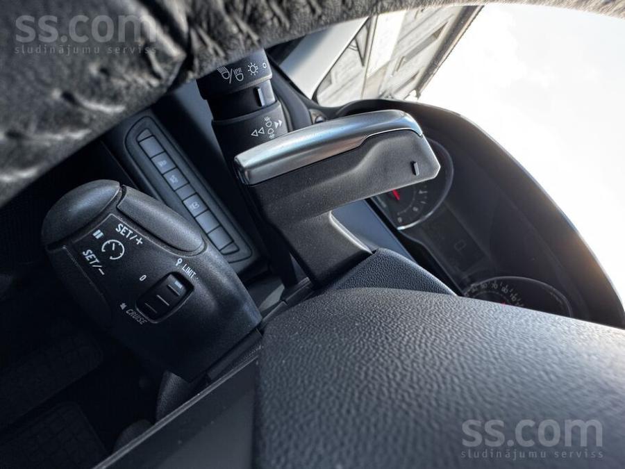 Zils Peugeot 208 2014 Daugavpils, ar dzinēja tilpumu 1.40 L un nobraukumu 0 tūkst. km par 4800 €, foto 21 vietnē AUTOMOTO.COM.LV
