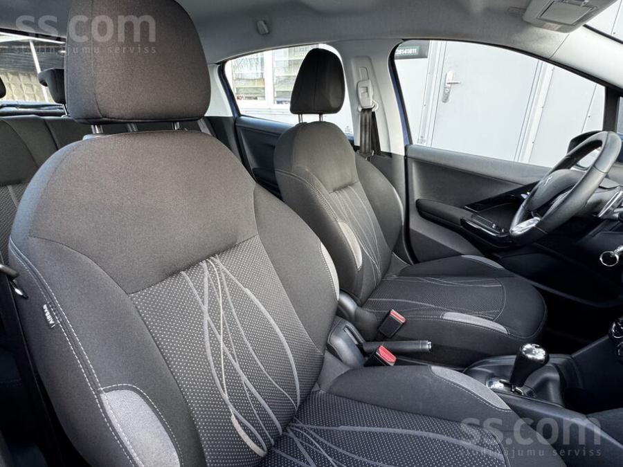 Zils Peugeot 208 2014 Daugavpils, ar dzinēja tilpumu 1.40 L un nobraukumu 0 tūkst. km par 4800 €, foto 23 vietnē AUTOMOTO.COM.LV