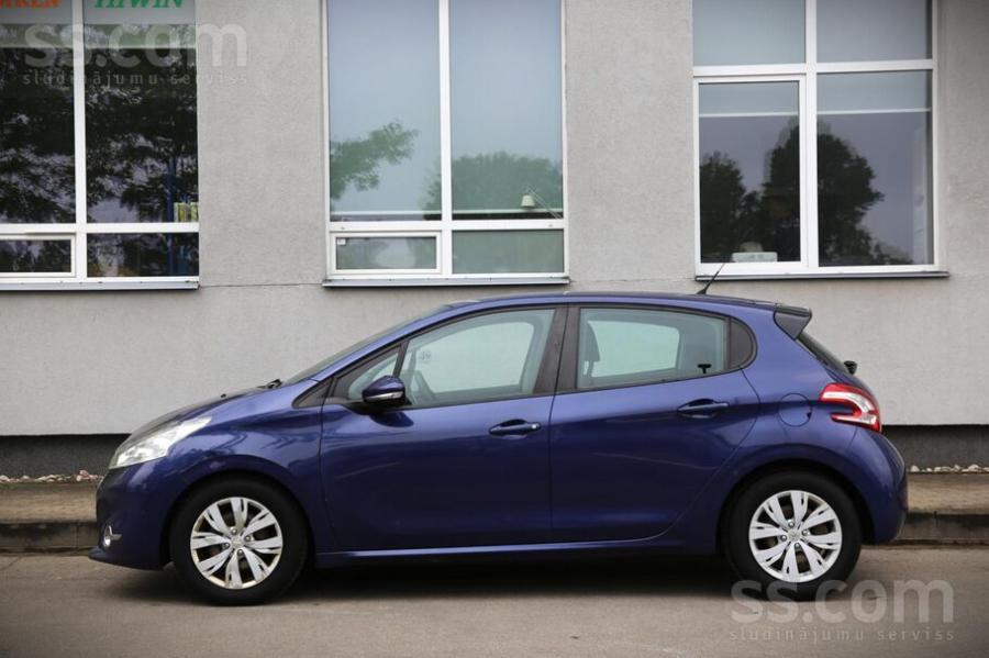 Zils Peugeot 208 2015 Rīga, ar dzinēja tilpumu 1.20 L un nobraukumu 191 tūkst. km par 3995 €, foto 3 vietnē AUTOMOTO.COM.LV
